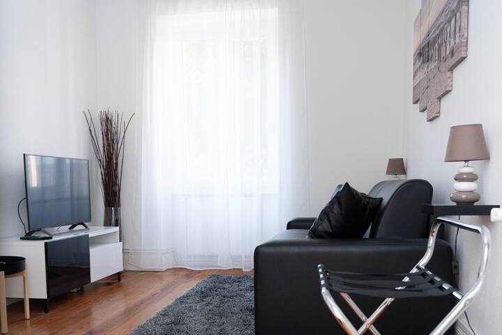 Beautiful 2-bedroom Apartment 48 M2 Strasbourg Center-contades - Estrasburgo