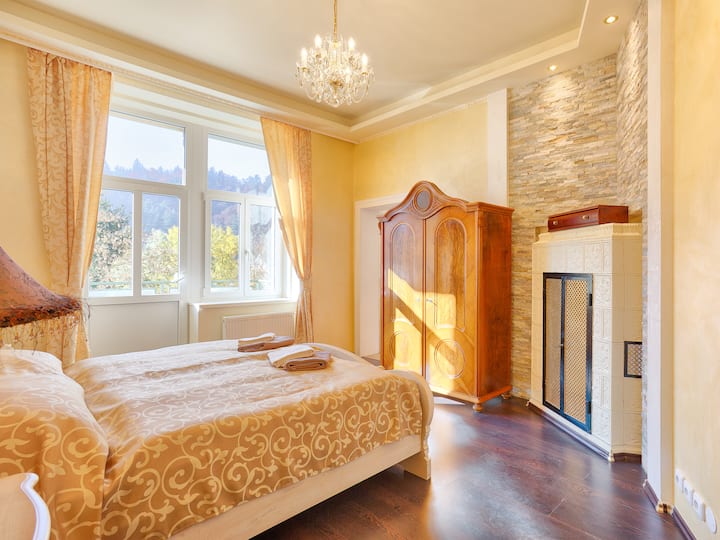 Apartman Lyra With Balcony And View - Karlovy Vary