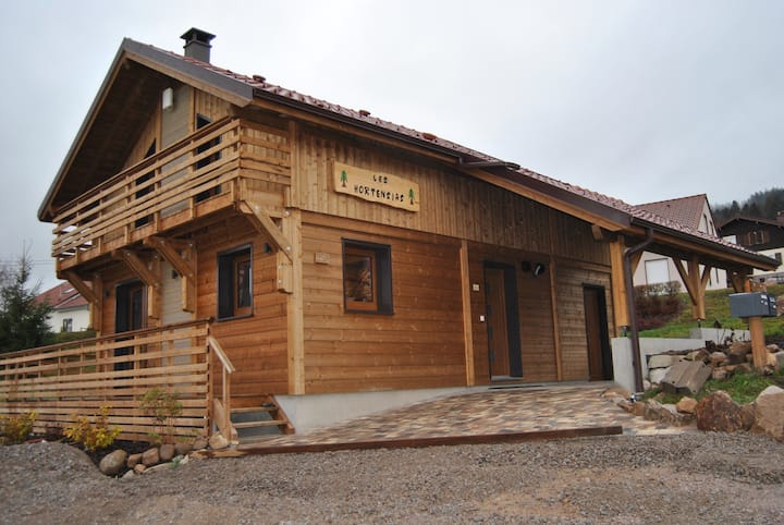 Chalet Montagnard "Les Hortensias", 4****, 6 Pers. - Gérardmer
