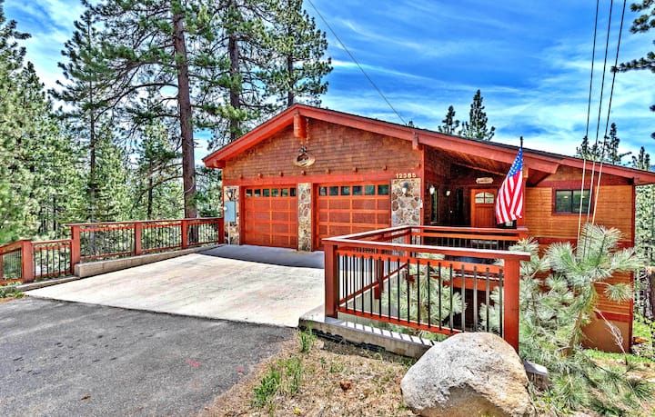 Luxury Tahoe/donner Home, Sauna+hot Tub-sleeps 20! - Truckee, CA