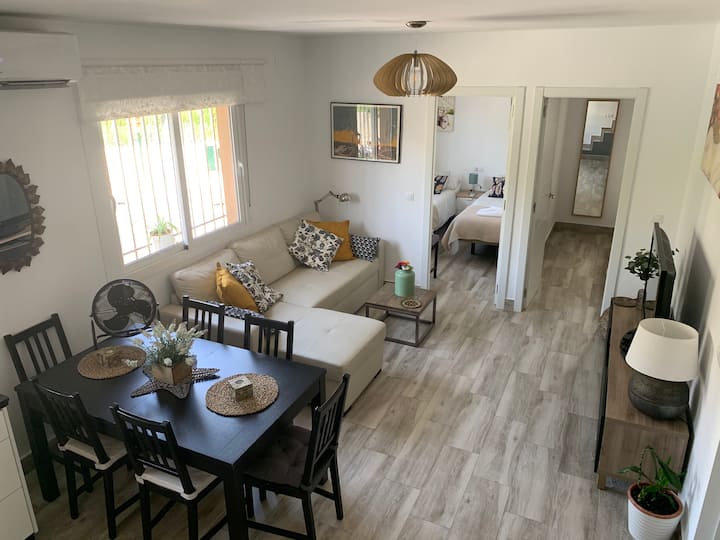 Apartamento En Pedregalejo, Gran Terraza Privada. - Málaga