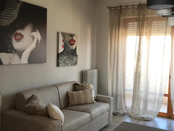 Cozy Apartment In The Center Of Follonica - Scarlino