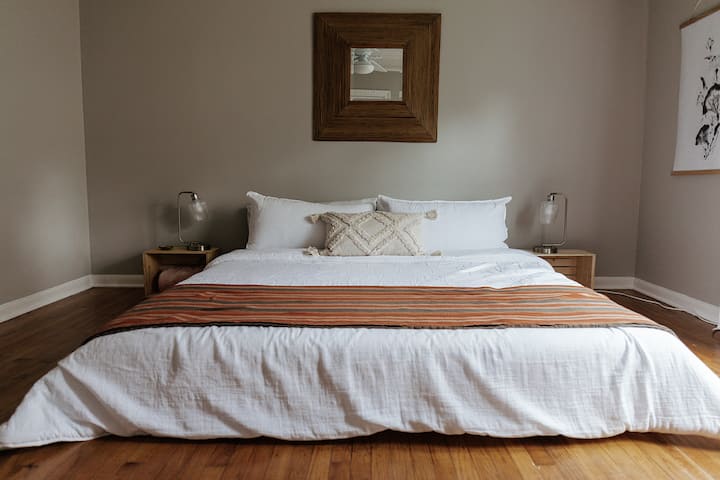 The Nellie Rose House - Boho Design Downtown - Lake Charles, LA