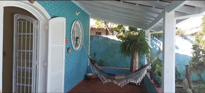 Casa Esquina, Próxima Ao Aquário,bairro Itaguá. - Ubatuba