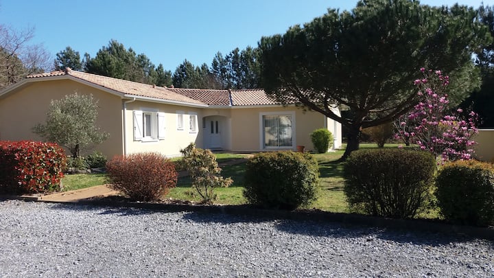 Maison De Vacances à L'orée Des Bois. - Plage Le Porge Océan