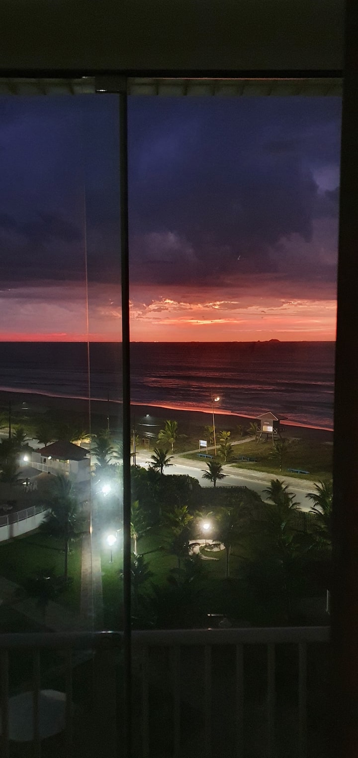 Apto Frente Mar C/roupas De Cama/ Banho, Piscina - Matinhos