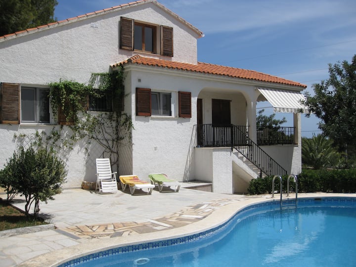 Chalet Con Piscina Privada, Jardín Espacioso, Wifi - Alcossebre