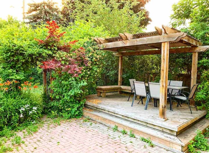 Luxury 2 Bedroom House| Beautiful Flower Garden - 萬錦