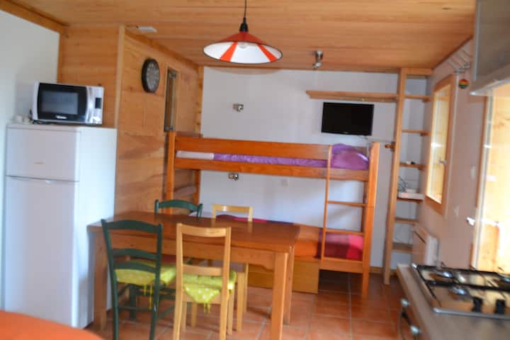 Petit Appartement à La Montagne En Rez-de-jardin - Gap