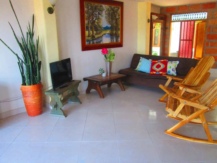 Linda Casa En Guatapé - Guatape