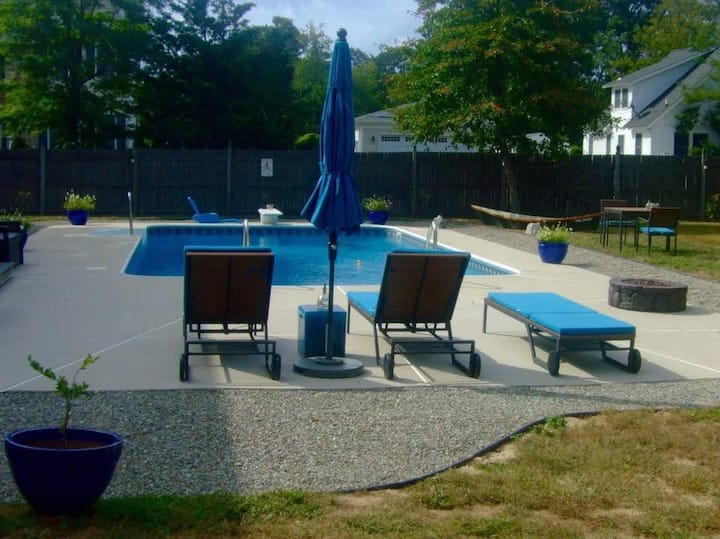 Spacious Home W/ Heated Pool Close To Beach/30day - Belmar, NJ