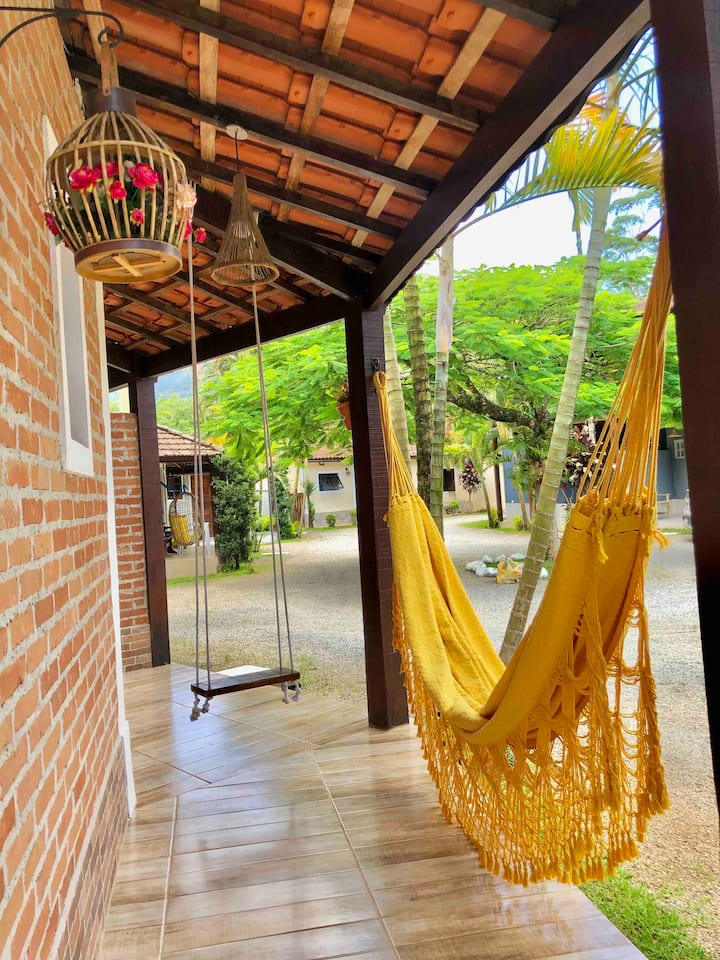 Chalé Confortável Com Piscina
Momentos úNicos - São Sebastião