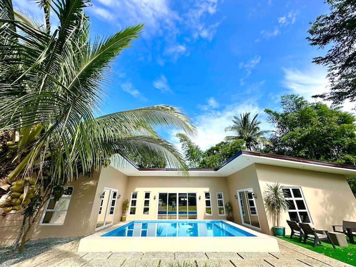 Terra Vascileia Queen With Pool (32 Pax Capacity) - Tagaytay