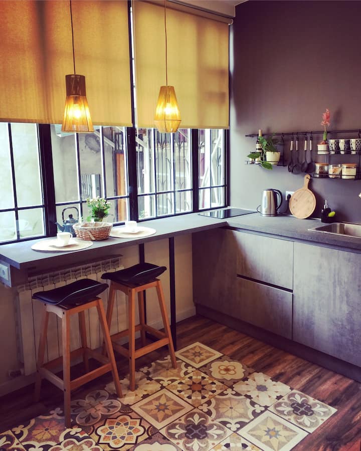Old Town Marvel-studio Apartment On Saiatnova Str - Tiflis