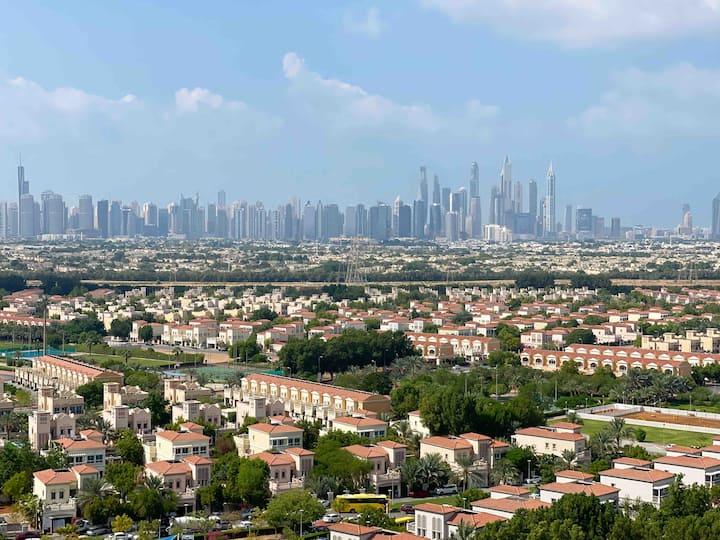 Lush Escape: Studio With Dubai's Greenest Views! - Emiratos Árabes Unidos