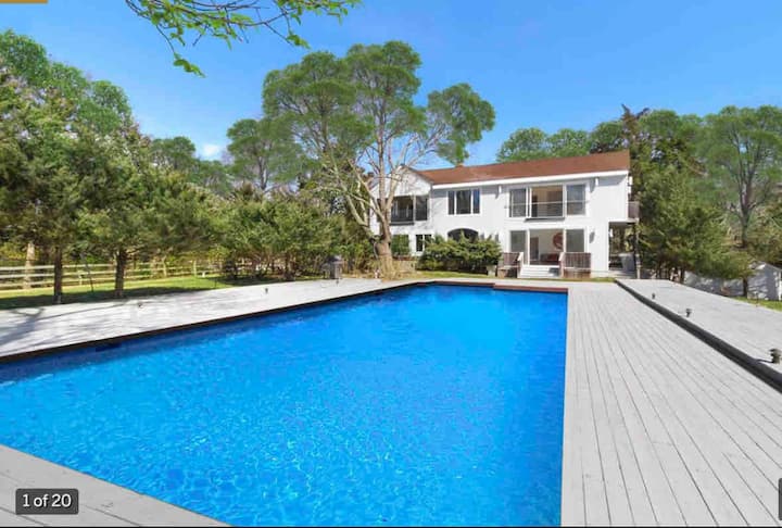 East Hampton Estate-pool Hot Tub+ocean - The Hamptons, NY