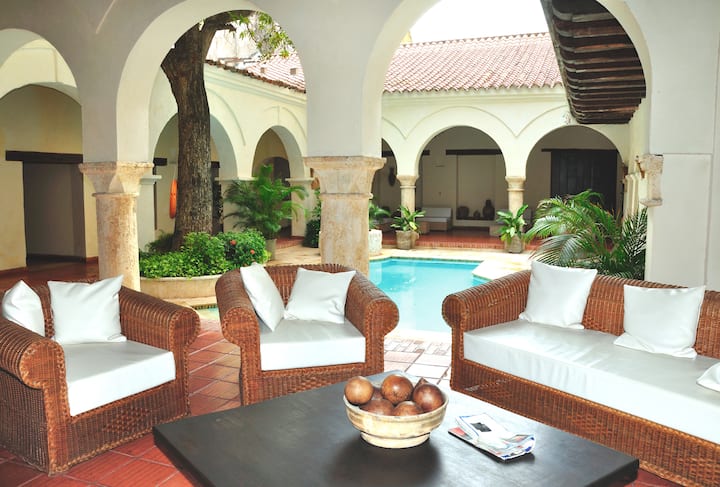 Incredible Location Fantastic Value - Cartagena