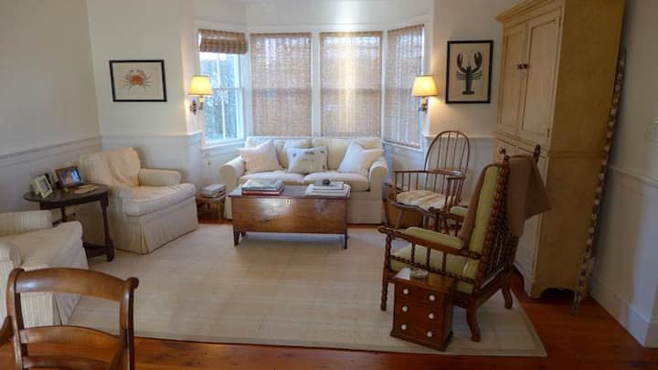 Lincoln Circle Summer Home In Cliff 129228 - Nantucket, MA