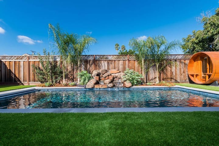 Private Bedroom Walkable To Santana Row - Cupertino, CA