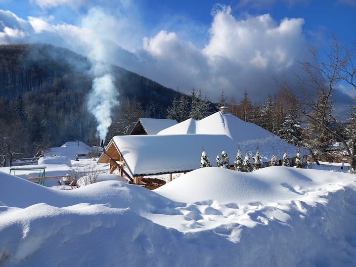 Casa Family Time Cavnic Maramures - Cavnic