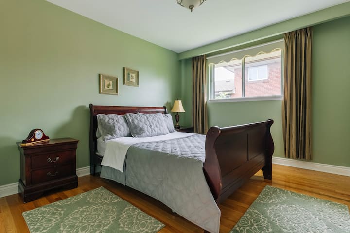 3 Bdr Bungalow In Mississauga 20 Min To Toronto - Mississauga
