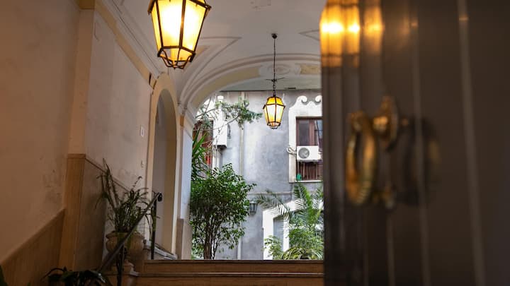 The House Luxury 3 - Catania