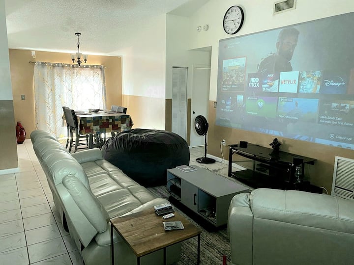 1. Hard Rock Escape – Luxe Stay W/ Grand Patio - Miramar, FL