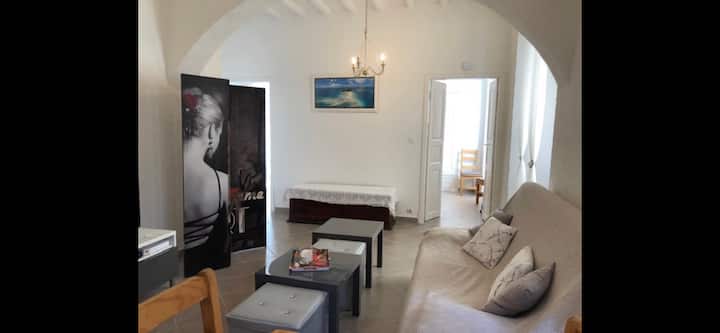 Charmant Appartement De Deux Pièces à Ile Rousse - L'Île-Rousse