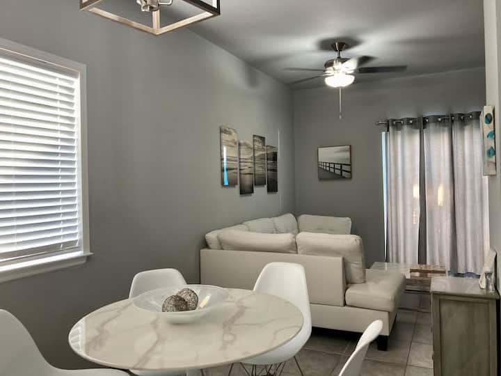 Beach Condo N. Padre Island Pet/kid Friendly Pool - 德克薩斯