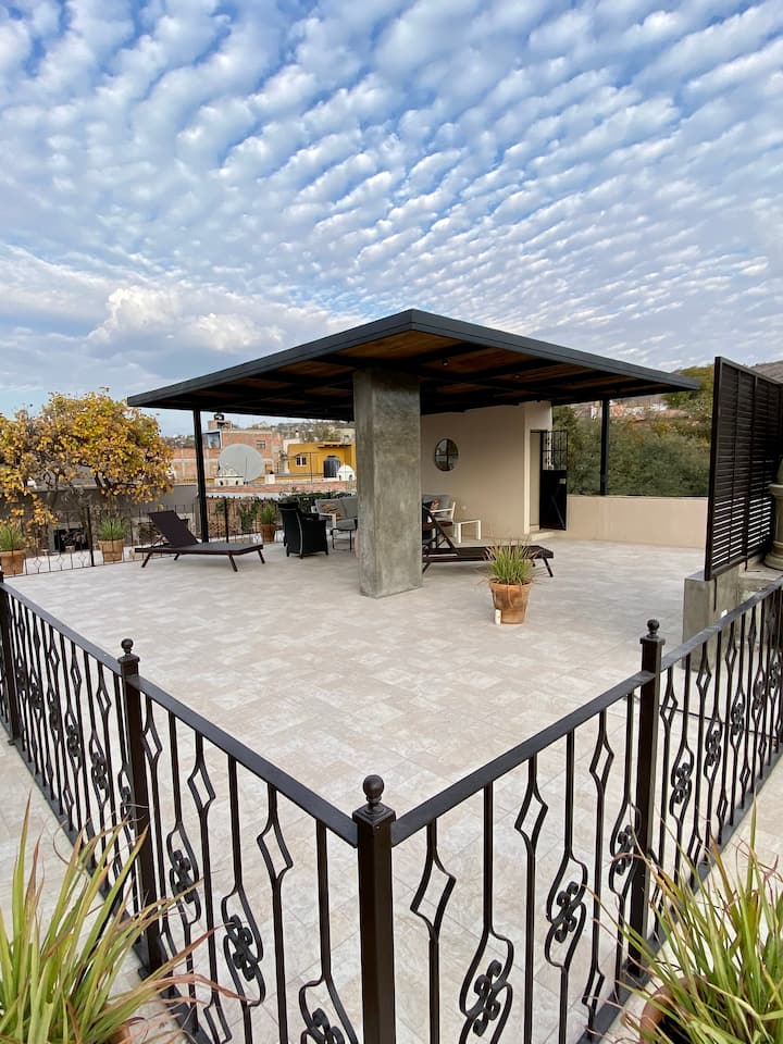 Casa Reyna...  Relaxing For Families Or Friends - San Miguel de Allende