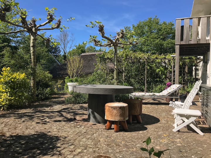 Riant Benedenhuis In De Noordwijkse Duinen Aan Zee - Lisse