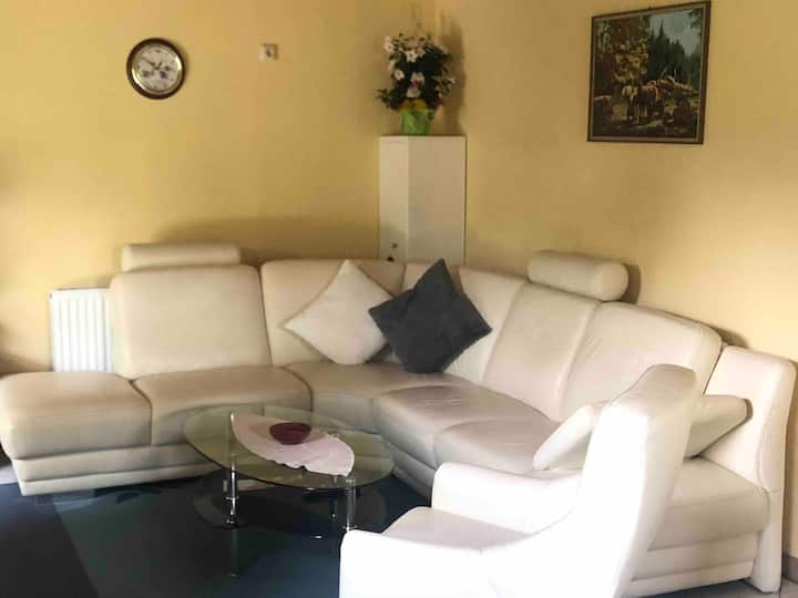 Entspannung Und Ruhe In Unserem Grünen Ferienhaus - Lohsa