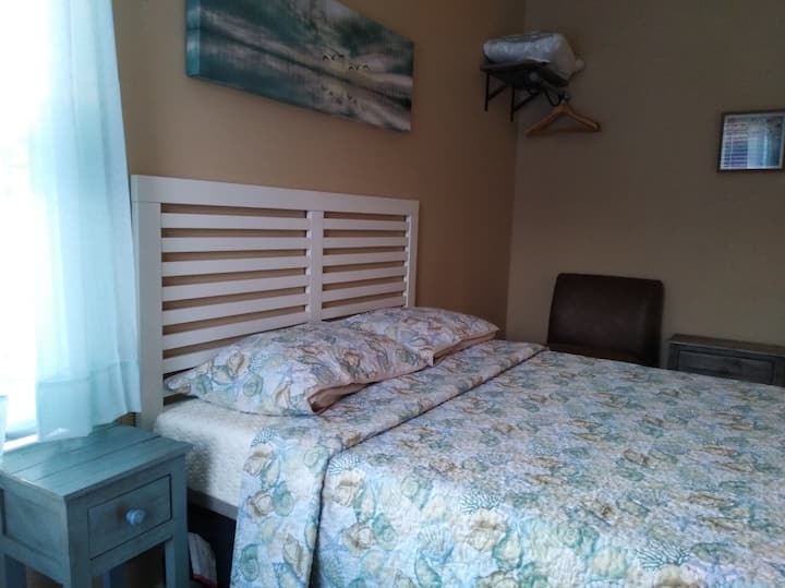 Private Room, 2 Blocks To Beach, Boardwalk, Dining - Atlantic City, NJ
