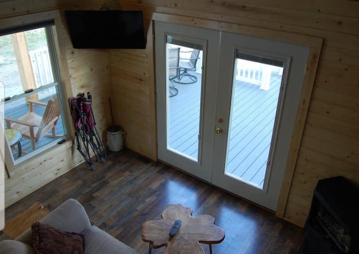 Secluded With A View -Hemlock Cabin - Kentucky