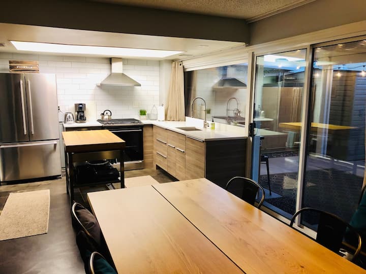 Best Of Old Town Scottsdale! 4 Bedrm, 3 Bath Condo - Scottsdale, AZ