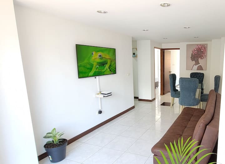 🌴Apartament 33 -Laureles - Parking - Wifi 300mb🏢 - 메데인