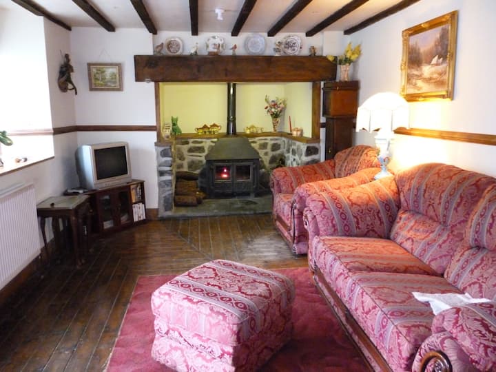 Ty'r Bont  Riverside Bed And Breakfast - Betws-y-Coed