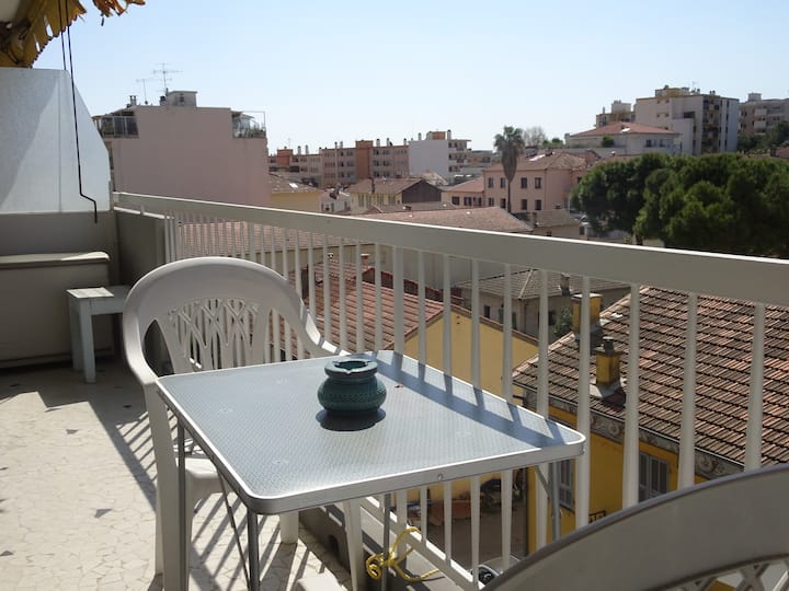 Cagnes-centre-tout à Pied-2 Balcons-calme - Cagnes-sur-Mer