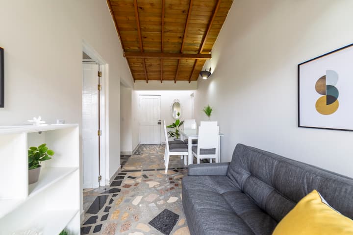 Amazing Apartment In Envigado, Near Metro Station. - Envigado