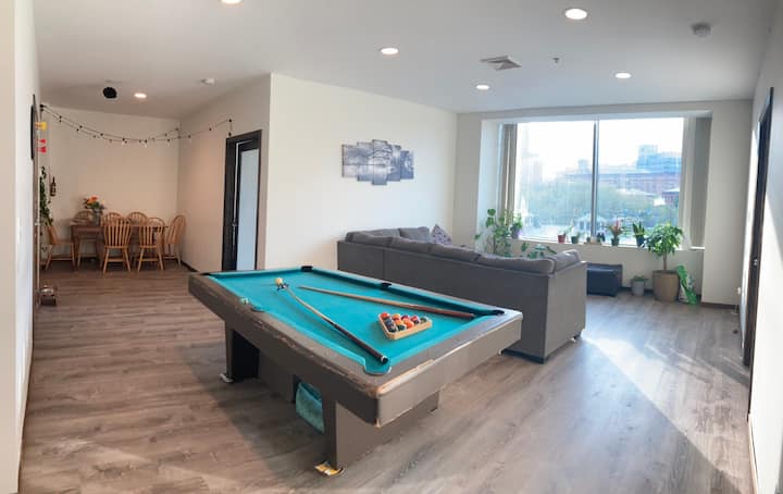 Lovely Bedroom In The Heart Of Downtown Providence - Providence, RI