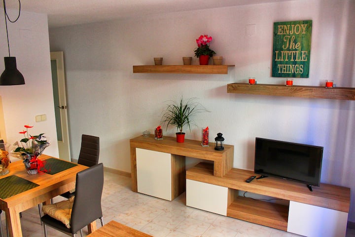Modern Apartment In The Heart Of Benidorm - Benidorm