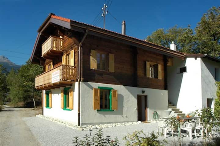 Parc Naturel De Finges - Gîte Pour Groupes - Canton du Valais