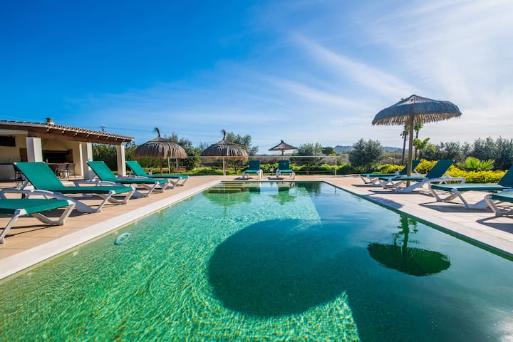 Große Finca Cas Padrines Pool, Bis 10pers. Wifi - Manacor