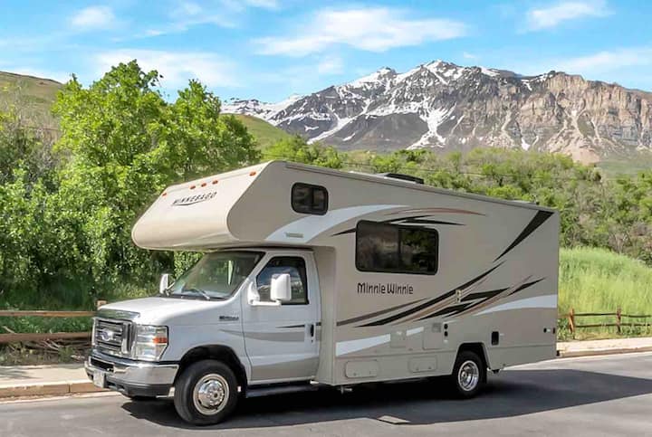 Winnebago Motorhome @ Local Campground - Provo, UT
