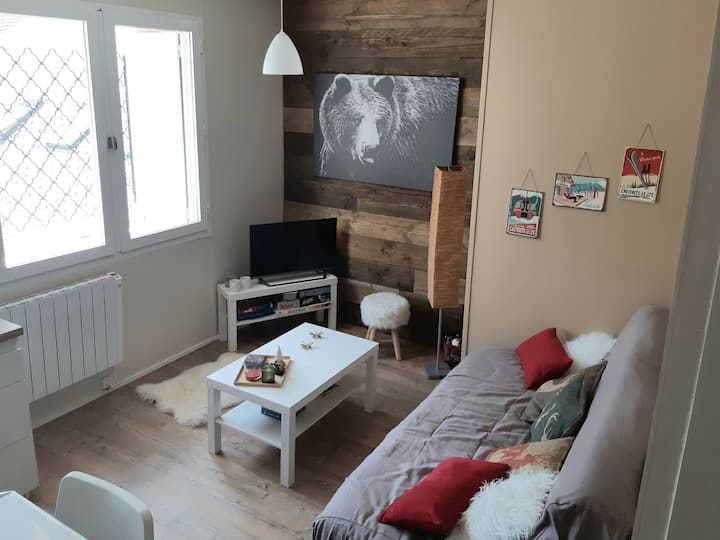 Bel Appartement  2 Pièces Dans Résidence De Charme - Cauterets