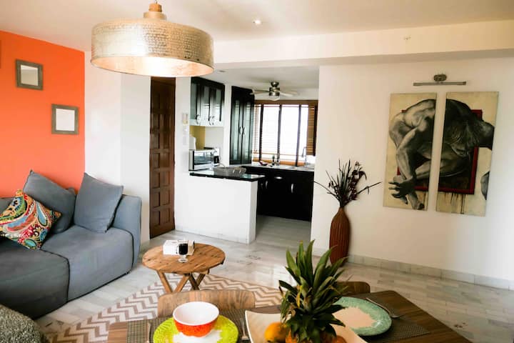 Fantastic Location, Very Spacious! - Cancún