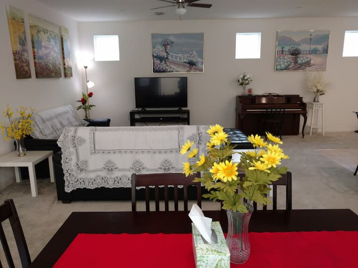 Spacious ,Clean ,Safe. Welcome For Ever:a - Sacramento, CA
