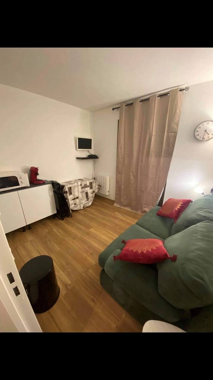 Joli Studio Avec Balcon, Au Pied Des Pistes De Ski - Allos