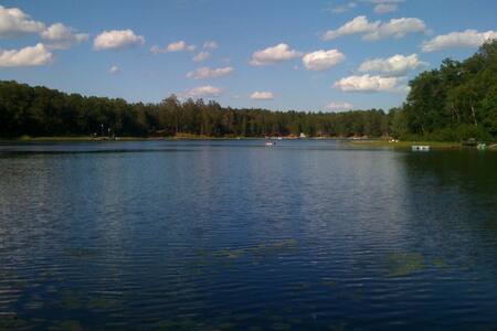 Kelly Lake Vacation Rentals & Homes - Wisconsin, United States | Airbnb