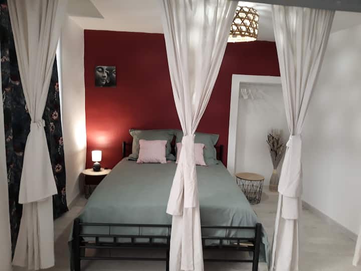 Studio Au Centre D'orange - Orange